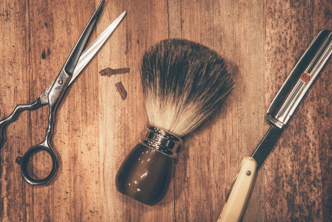 Contact Harbor Barber - Harbor Barber